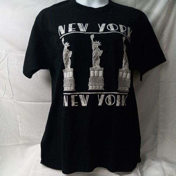 Fruit of the Loom | Shirts | Vintageblack New York Statue Of Liberty ...
